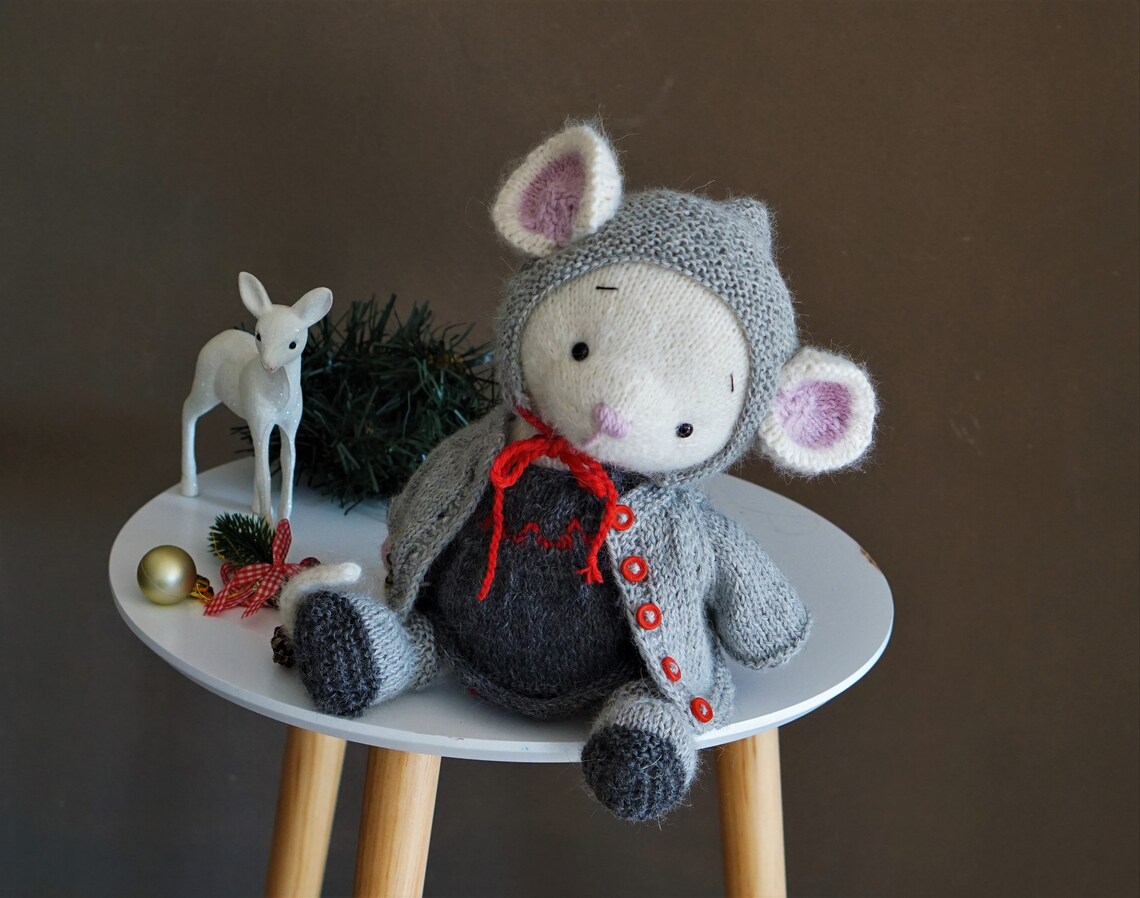 Doll Clothes Knitting Pattern for a Mouse Christmas Mouse - Etsy