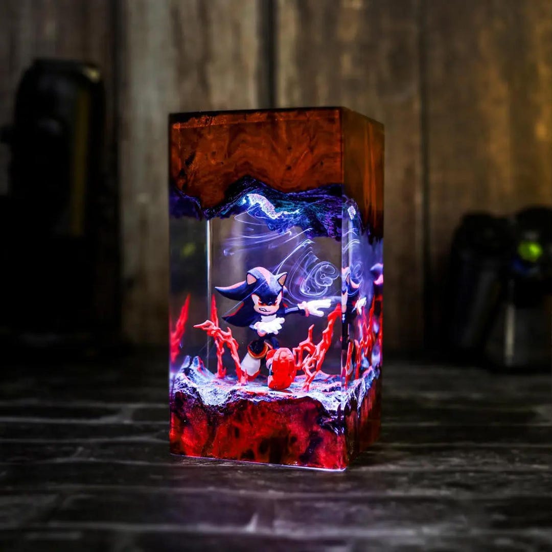 Shadow the Hedgehog Game Handmade Resin Lamp,diorama Resin Epoxy,epoxy ...
