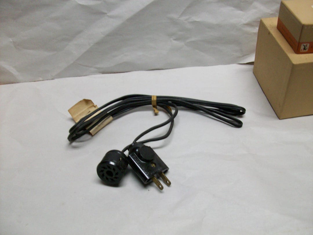 E.F. Johnson 9 Pin Octal Power Plug With 120 Volt AC Fused Plug and ...