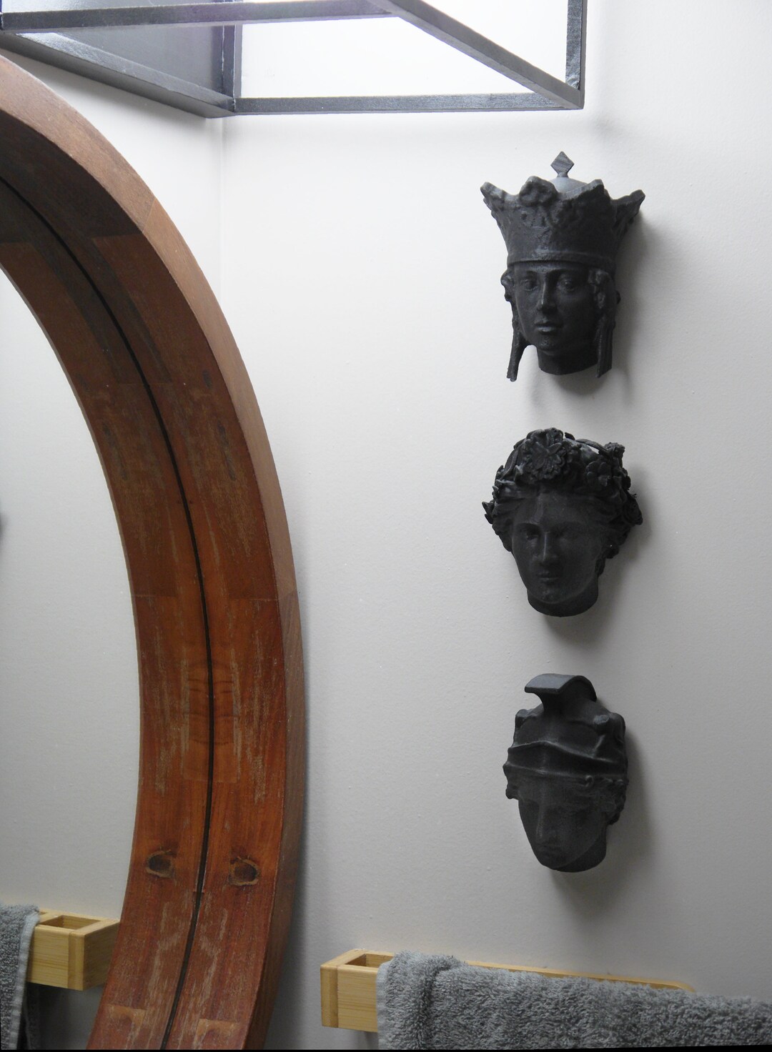 Floating Heads Sculpture Triptych - 3d-printed Busts of Women - Wall ...