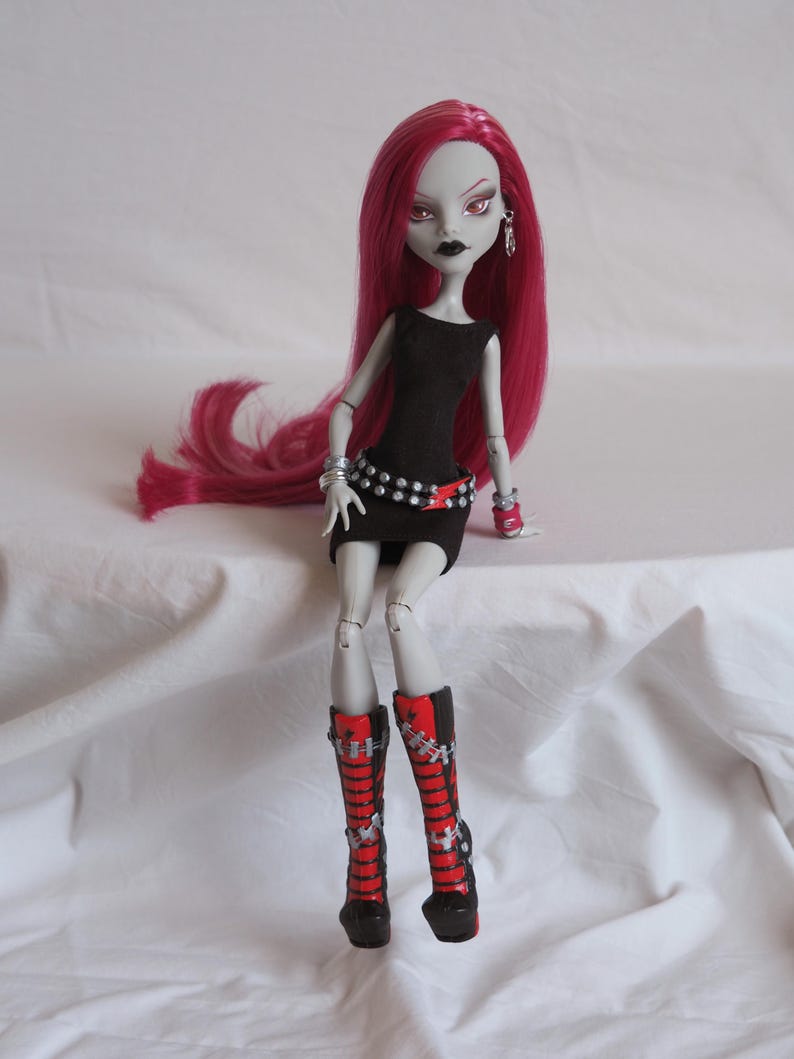 OOAK Doll Repaint Carney Monster High - Etsy