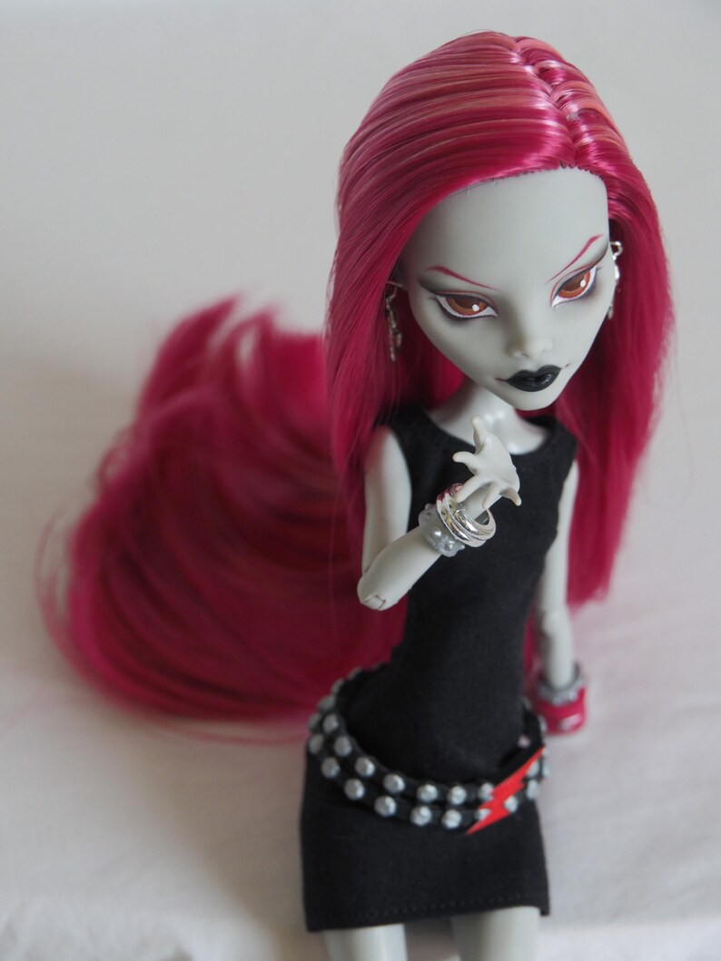 OOAK Doll Repaint Carney Monster High - Etsy