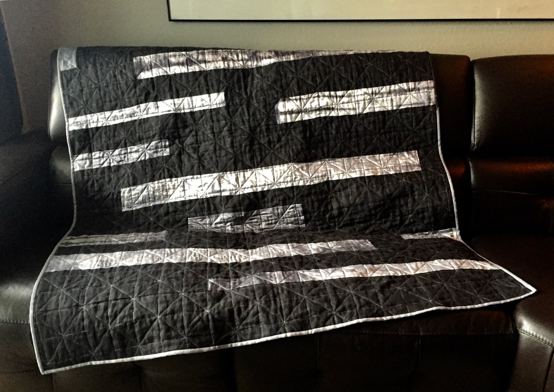 Dark Charcoal and Silver Quilt/linen, Silk-cotton Quilt/modern ...