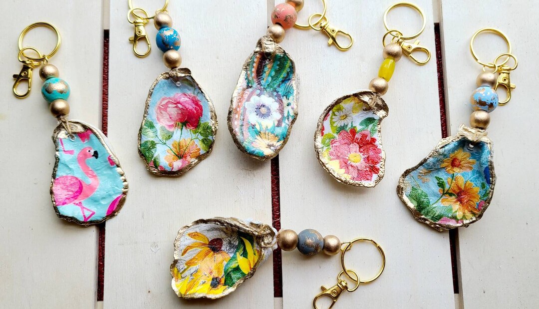 Decoupage Oyster Shell Keychain - Etsy