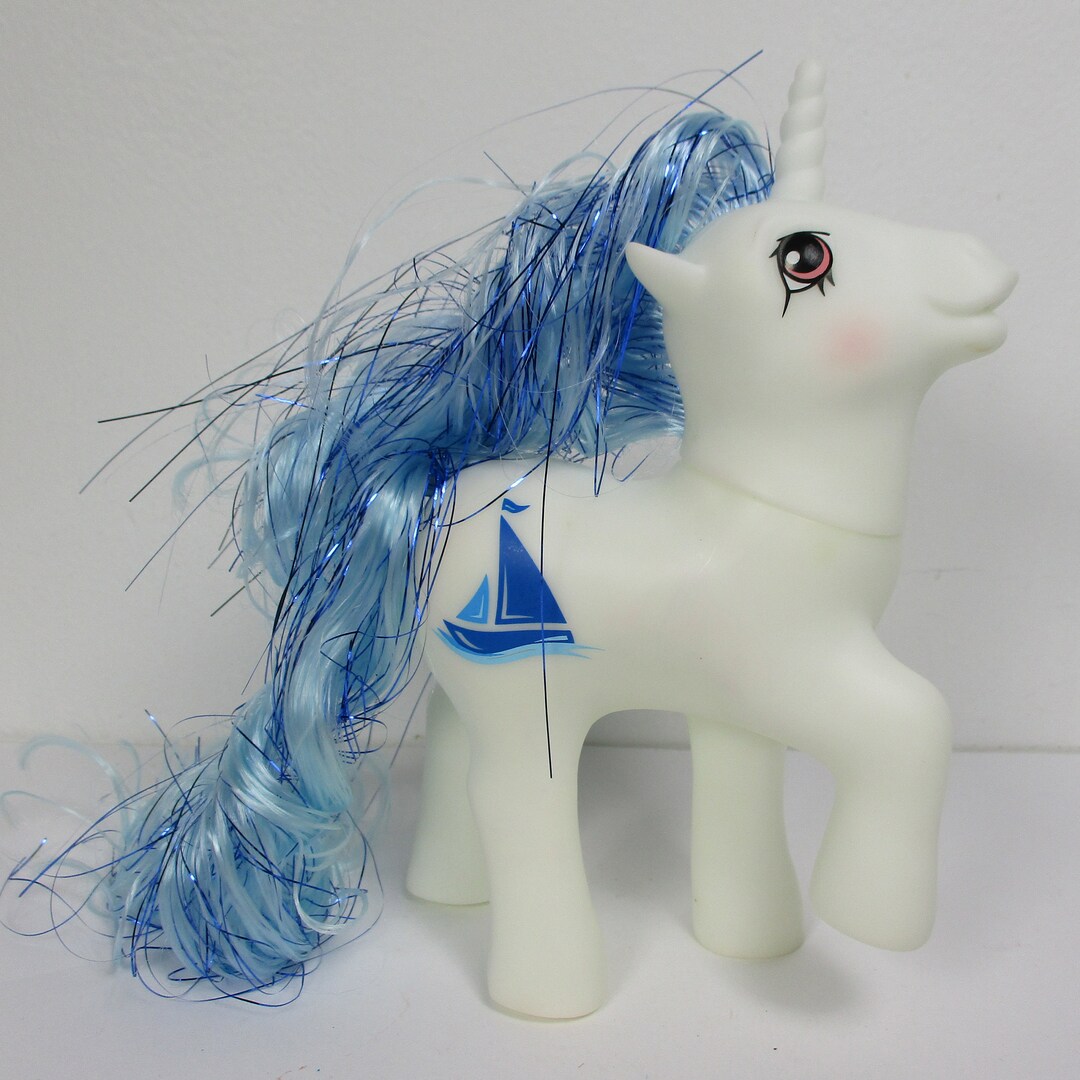 HQG1C Classic Style GLOWING Sister Marina Little Pony Brushable Curly ...