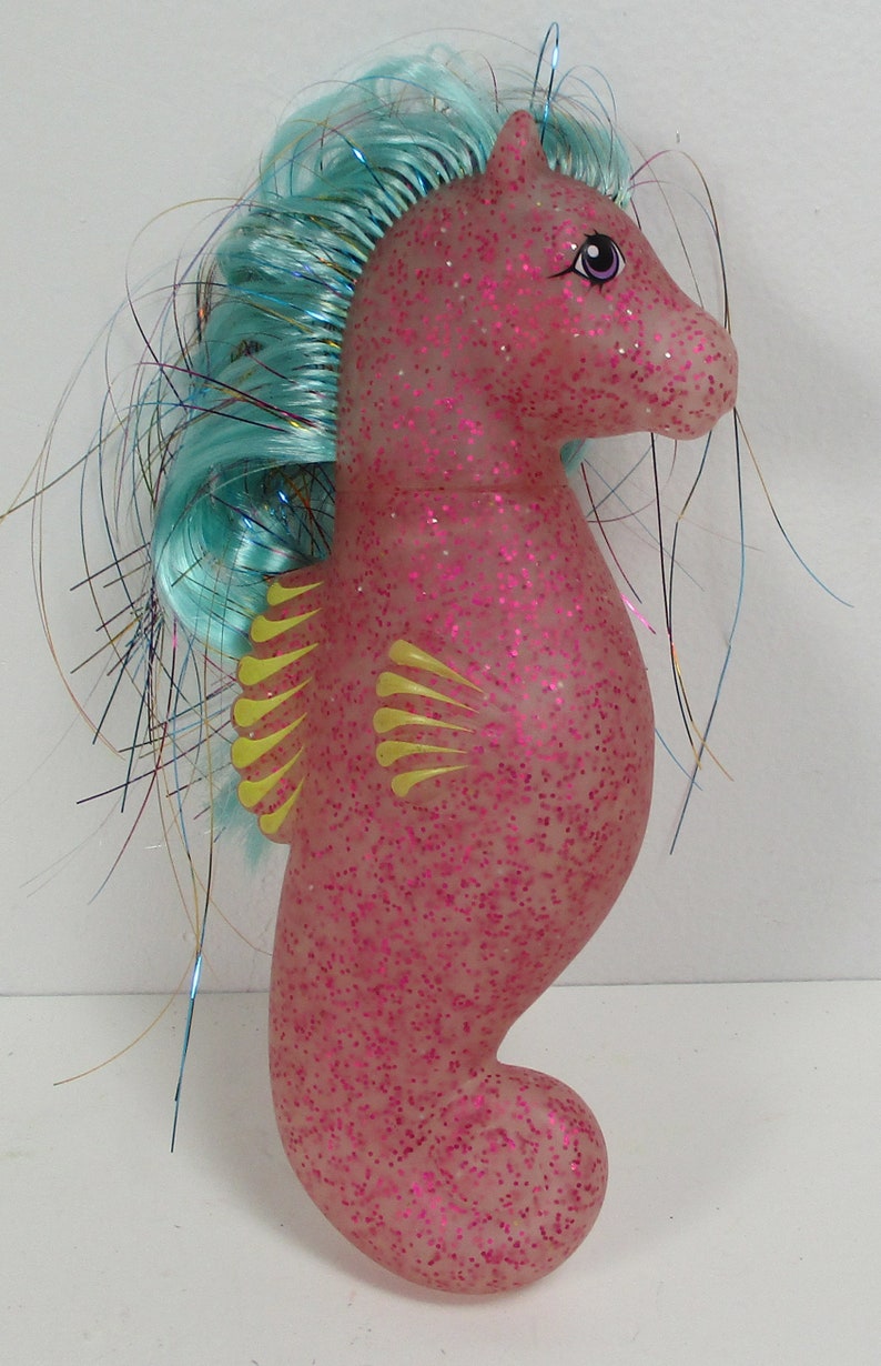 HQG1C Red Sea Rose Sea Pony Adult G1 Pony WITH Shell - Classic Style ...