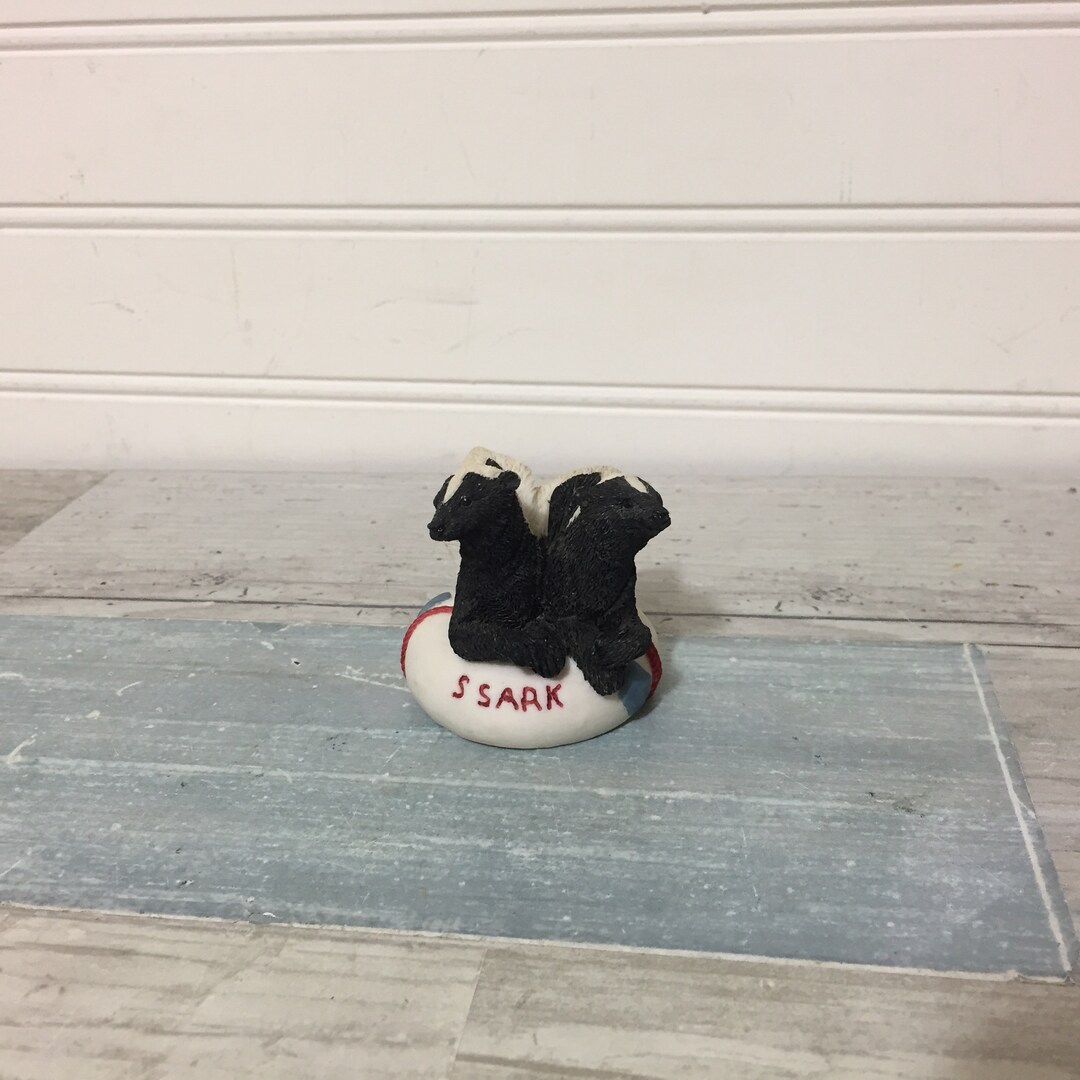 Stone Critters Littles Skunks SS Ark SCL-281 Figurine - Etsy
