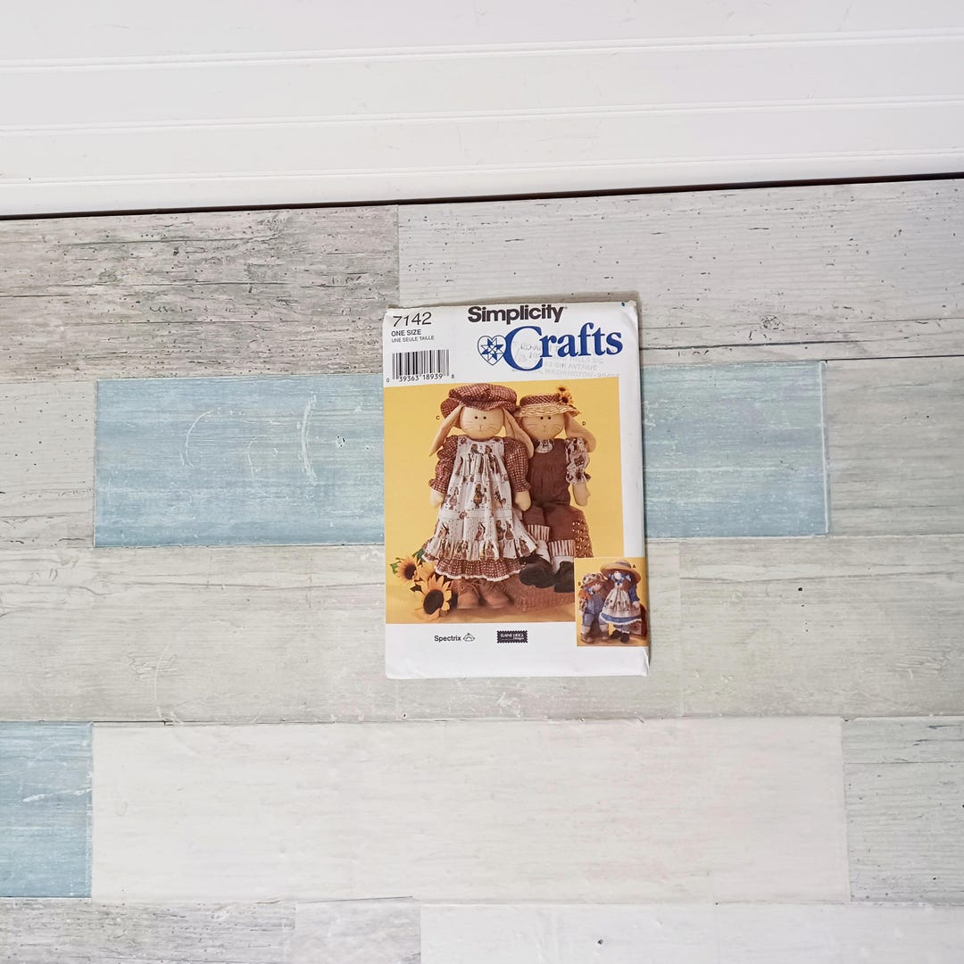 Simplicity Crafts Sewing Pattern 7142 Rag Dolls and Bunny Rabbits Uncut ...