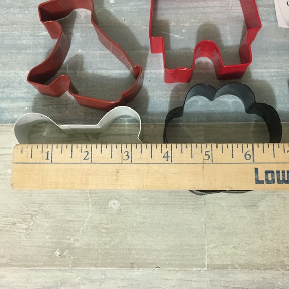 Wilton Dog Cookie Cutters