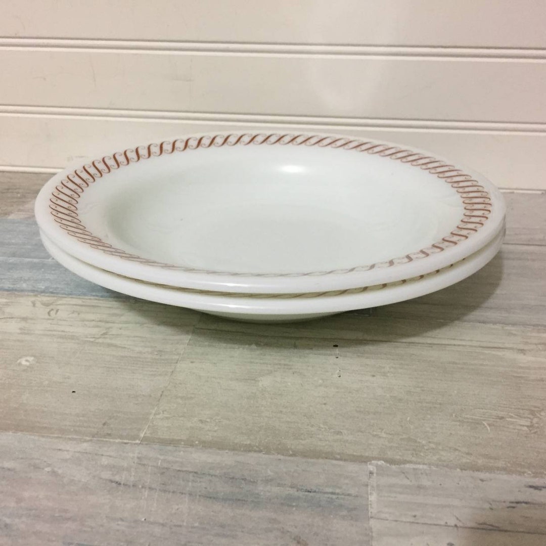 Vintage Pyrex Regency Rimmed Soup Bowls, Set of 2, Brown #715 - Etsy