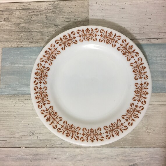 Vintage Pyrex Copper Filigree 8 7/8 Dinner Plate - Etsy