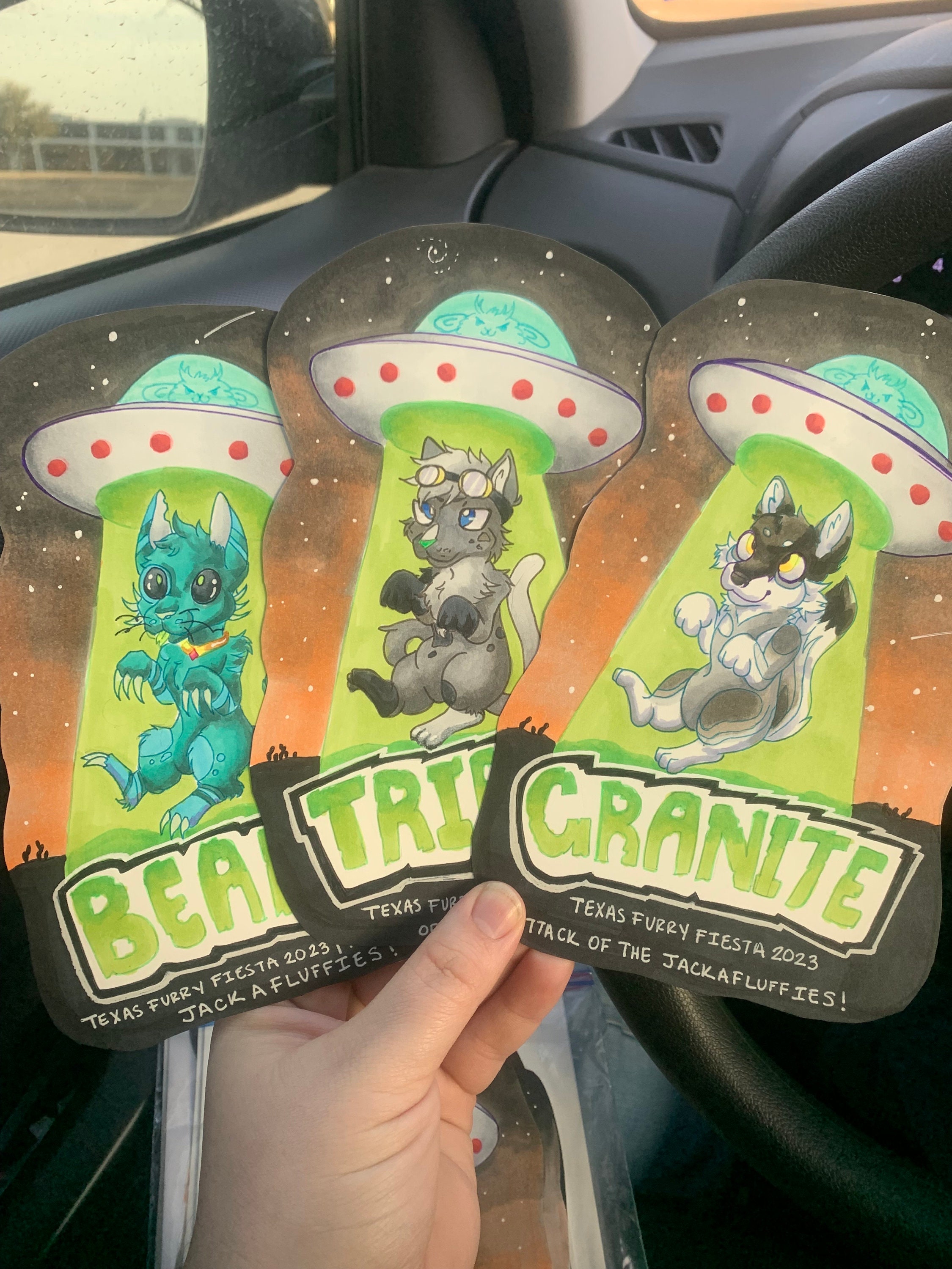 UFO YCH Badge - UV Reactive - Etsy