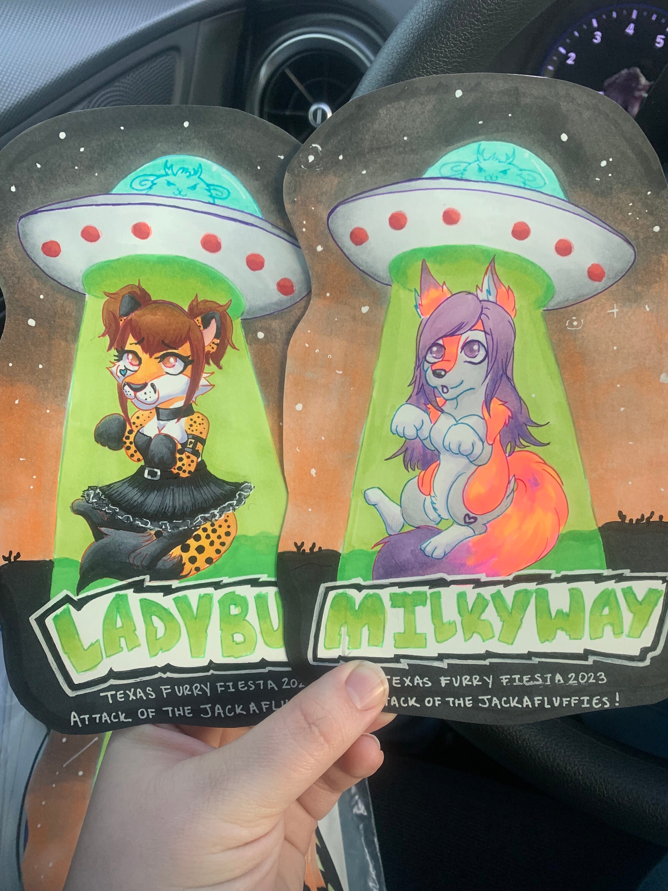 UFO YCH Badge - UV Reactive - Etsy