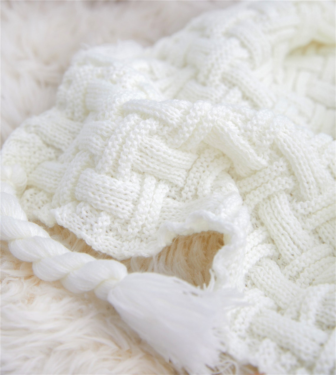 Beautiful White Throw Blanket Woven Tassel Leisure Cape Office - Etsy