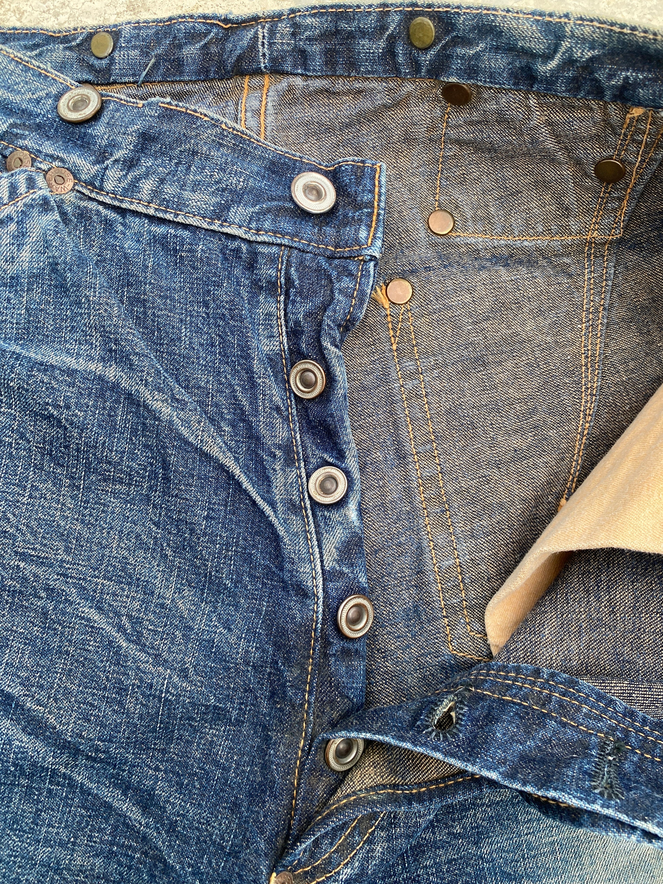 W30 Warehouse Duck Digger Nevada DD02 30s Cinch Back Jeans W30 Warehouse Duck Digger Nevada DD02 30s Cinch Back Jeans