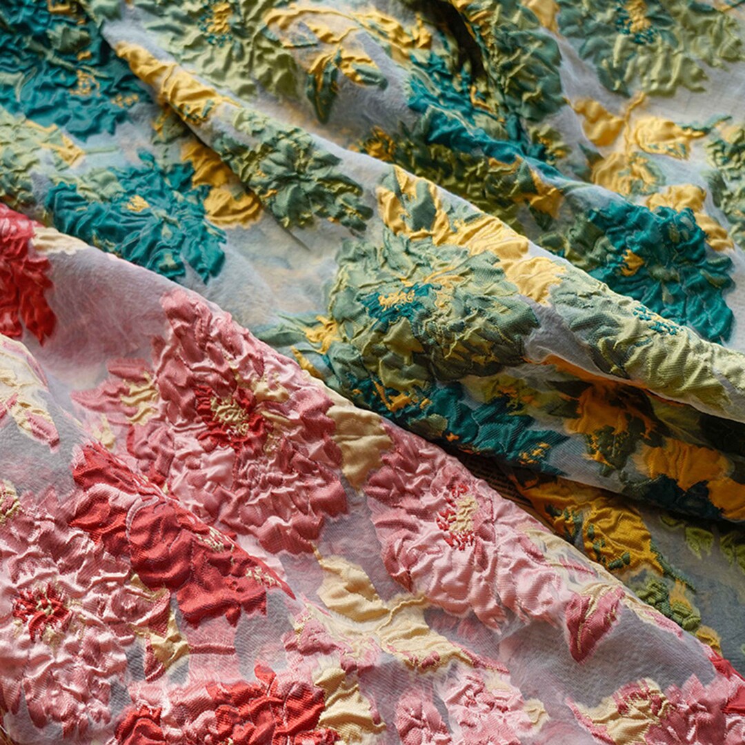 Flora Emboss Jacquard Fabric, Gold Embroidered Damask Blossom Brocade ...