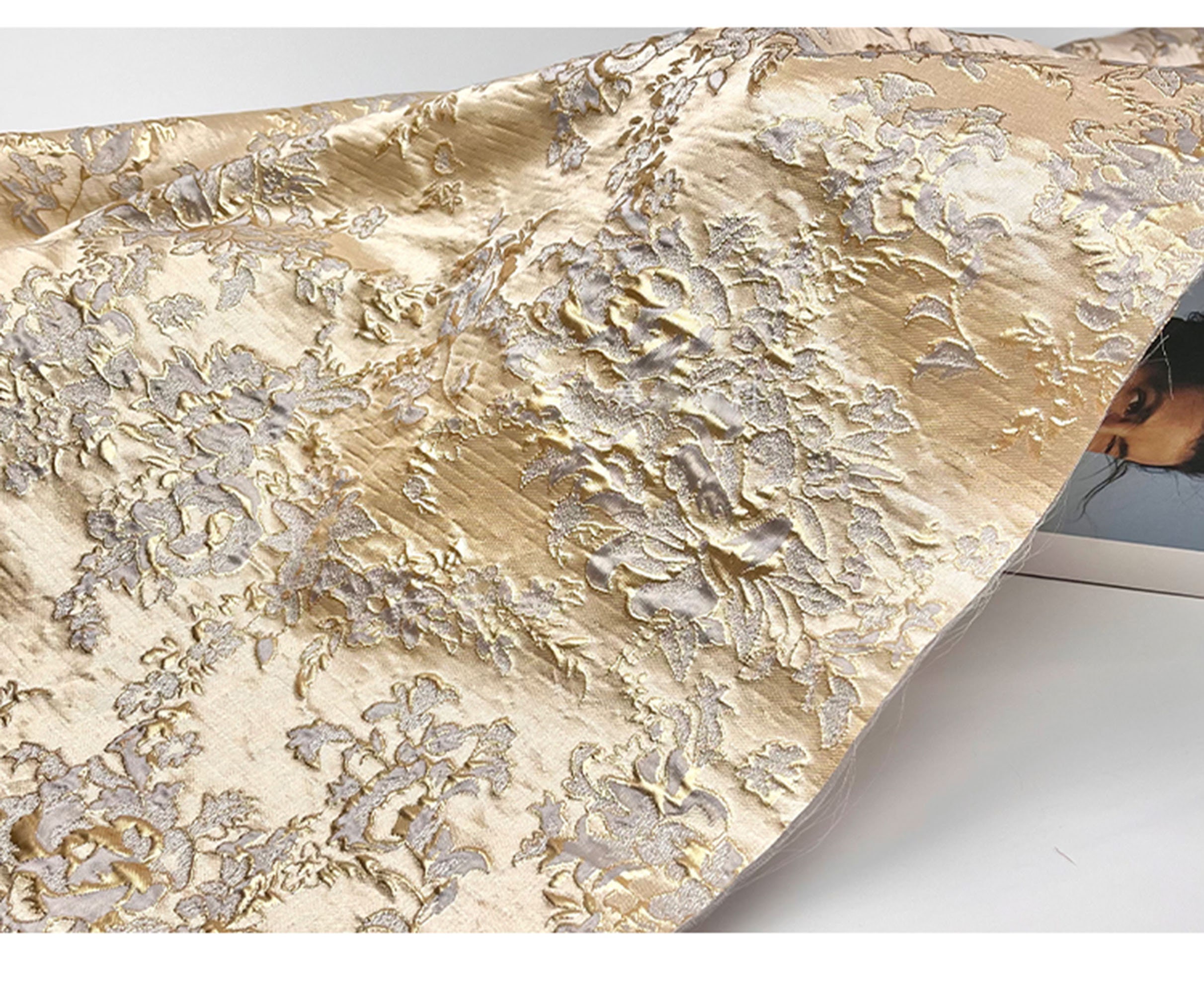 Luxury Gold Jacquard Fabric, Embossed Floral Damask Brocade for ...