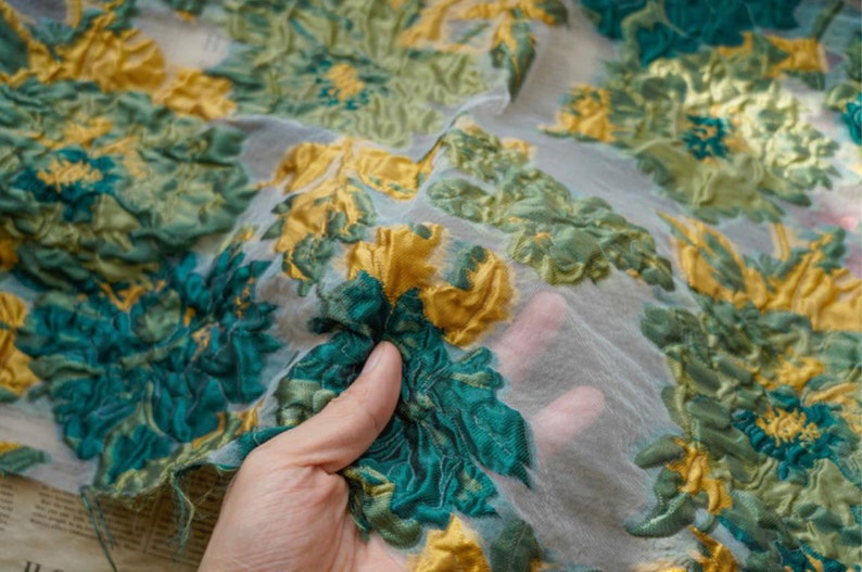 Flora Emboss Jacquard Fabric, Gold Embroidered Damask Blossom Brocade ...
