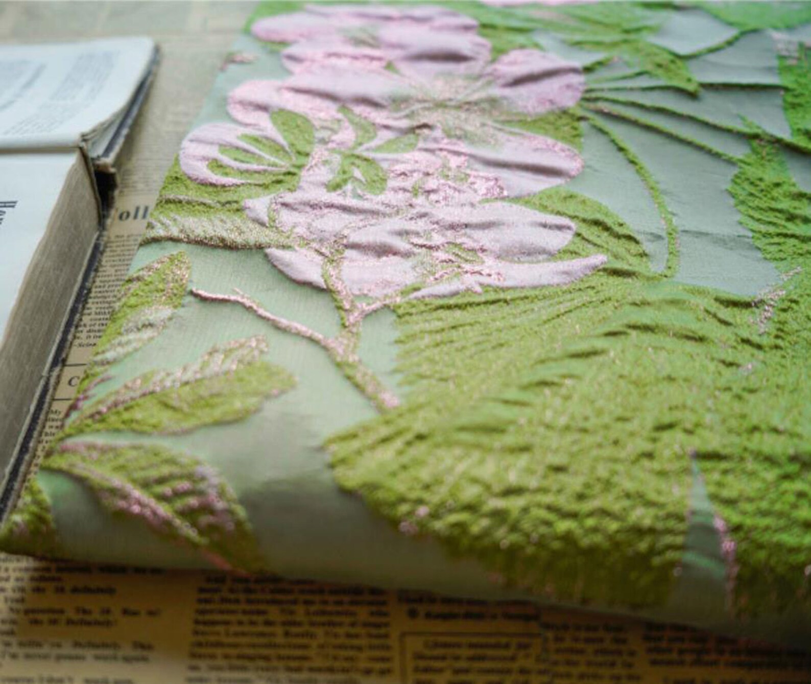 Vibrant Green Jacquard Fabric Embossed Gold Thread Brocade - Etsy