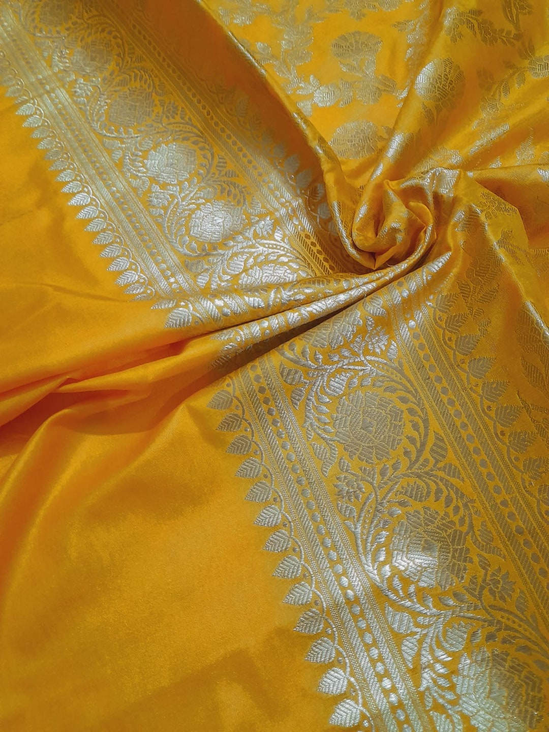 Wedding Dupatta Zari Work Yellow Dupatta Art Silk Dupatta Banarasi Silk ...