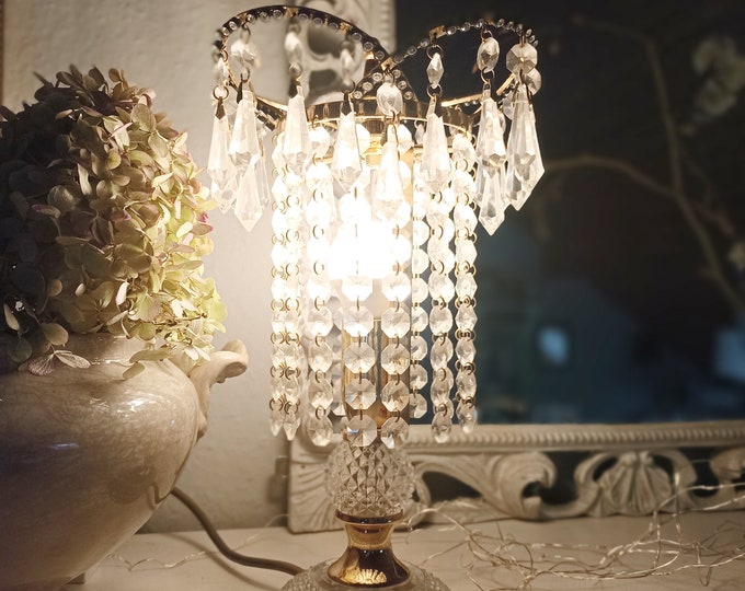 Old Table Lamp With Glass Hangings Glass Prisms Romantic Table Lamp Old ...