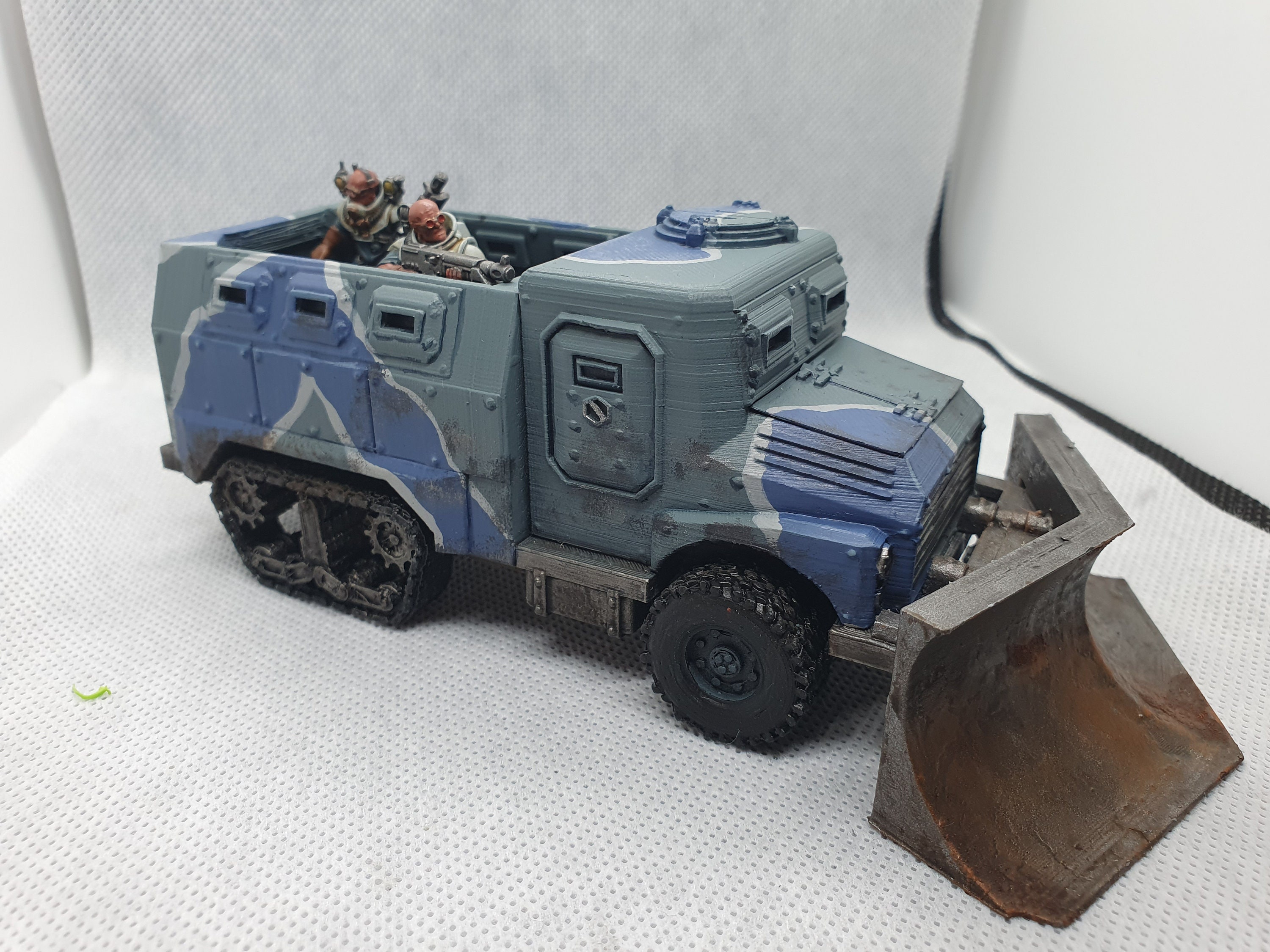 Half-track Model 28mm Sci-fi Wargames - Etsy UK
