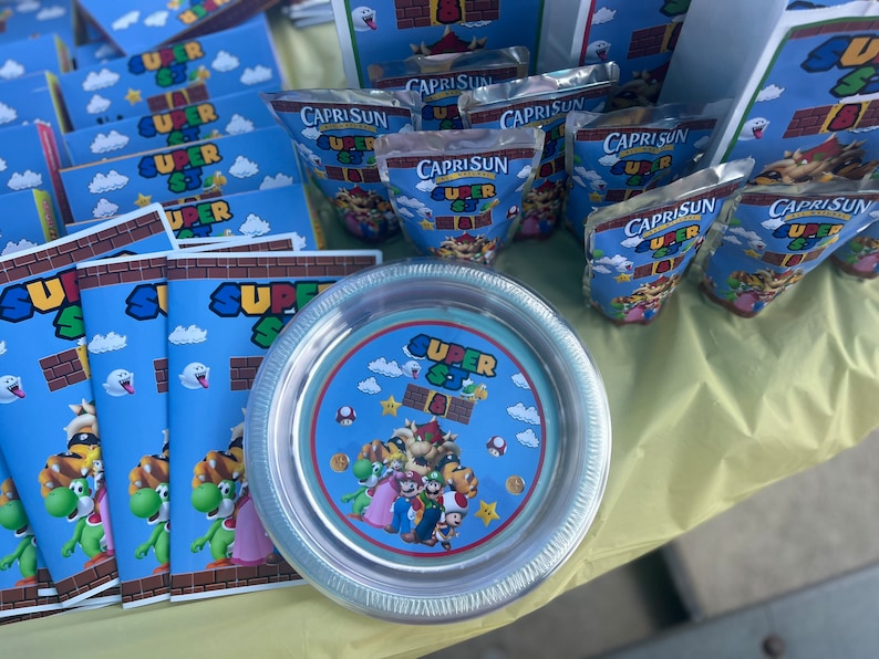 Personalized Character Plates: Custom Party Plates, Set of 12 - Etsy
