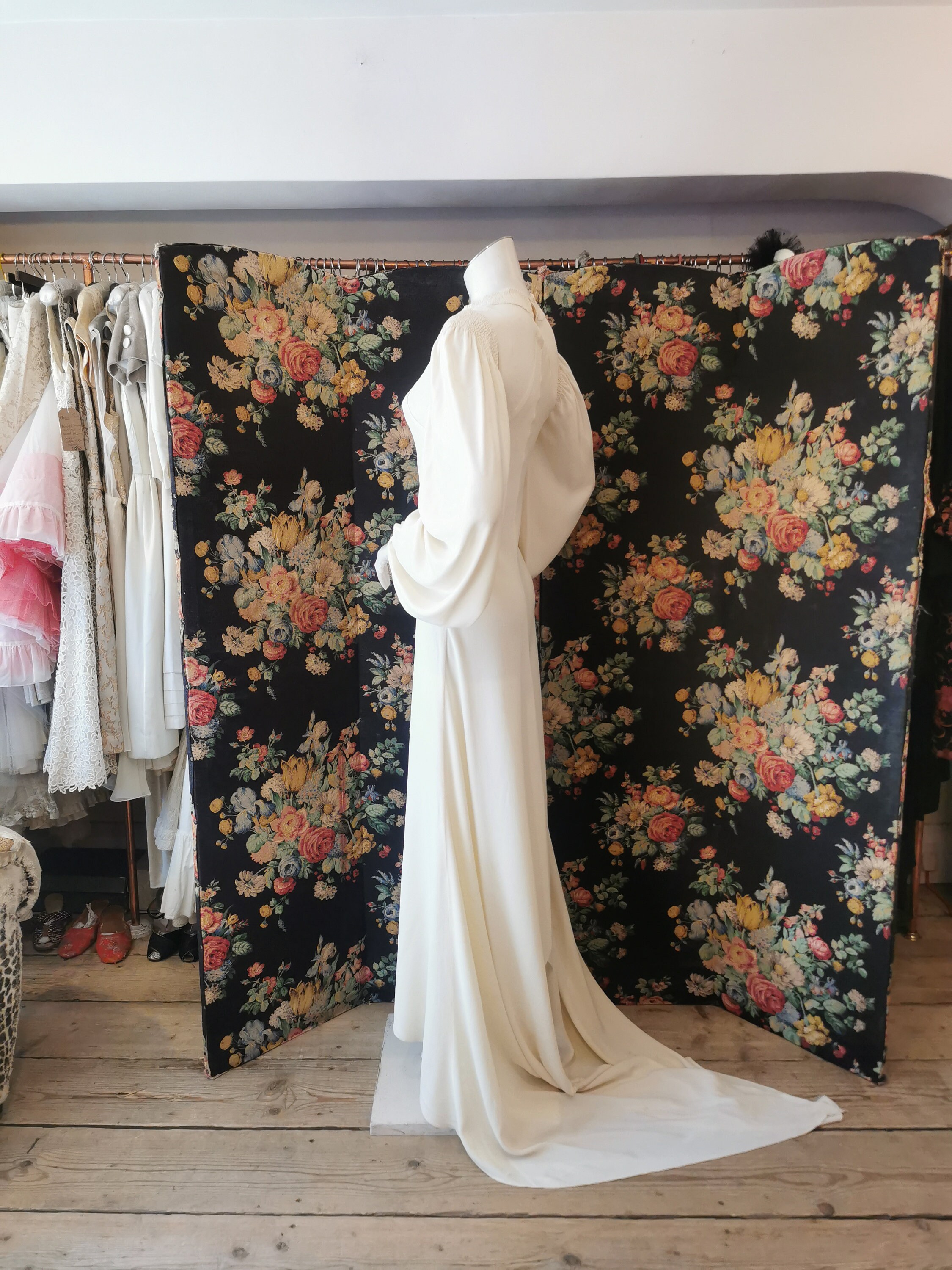 Vintage 1930s Ivory Moss Crepe Bias Cut Wedding Dress Turtleneck ...