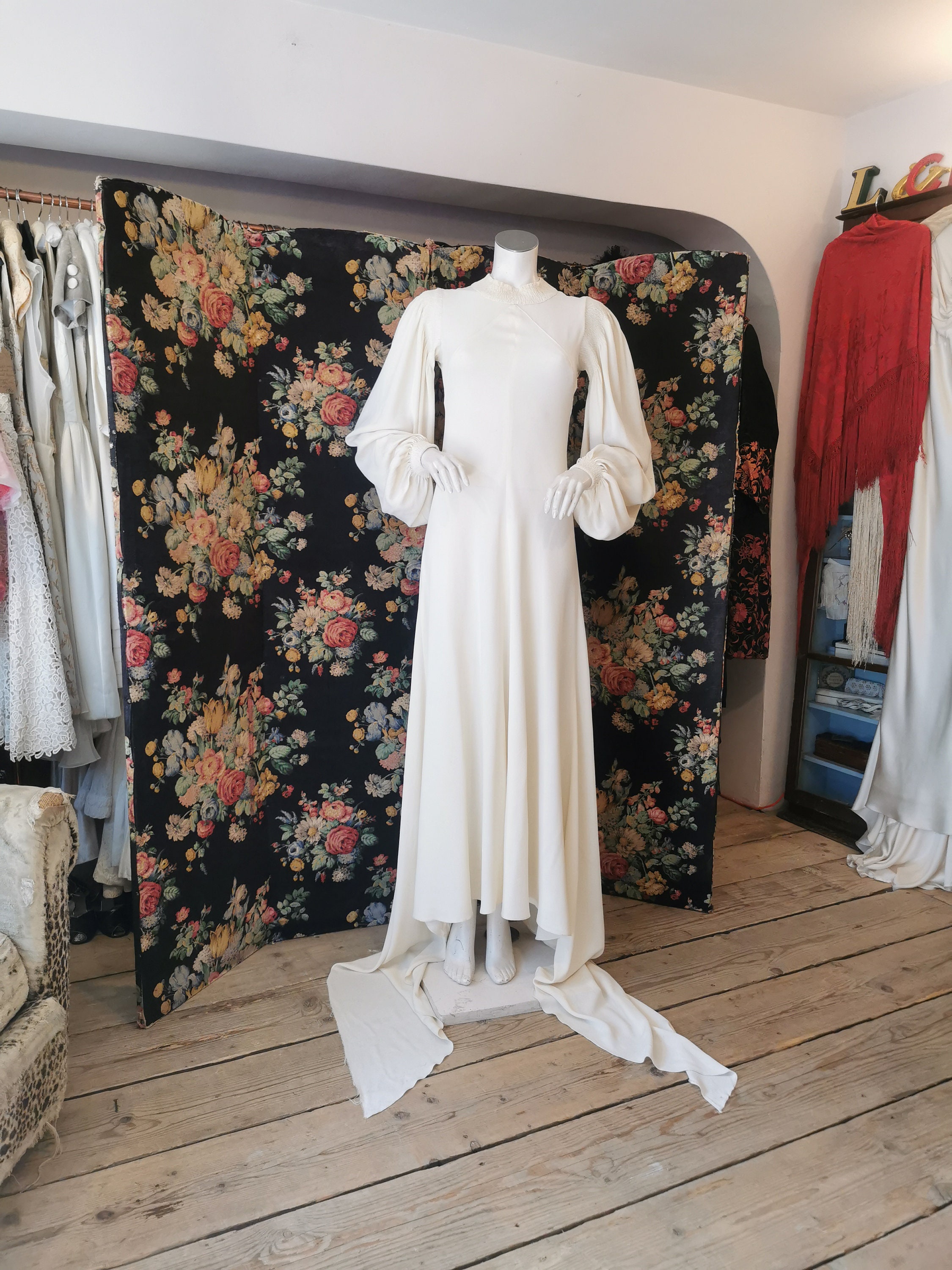 Vintage 1930s Ivory Moss Crepe Bias Cut Wedding Dress Turtleneck ...