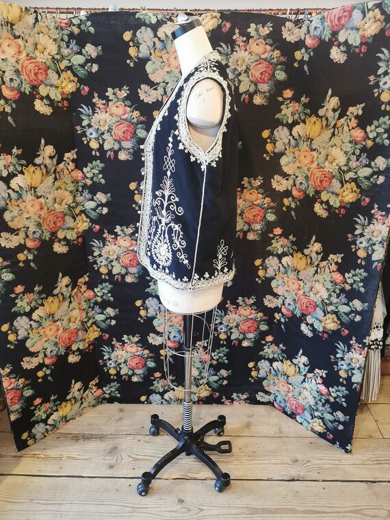 Black waistcoat with silver embroidery 1960s - Gem