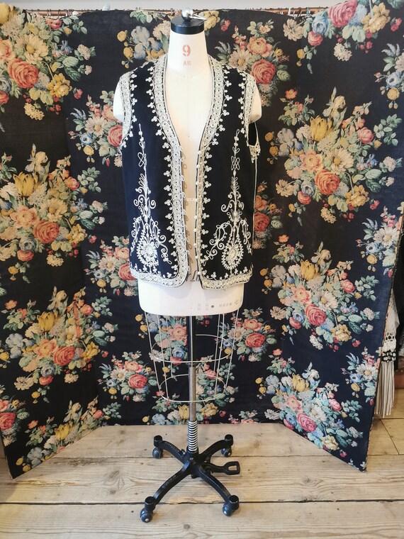 Black waistcoat with silver embroidery 1960s - Gem