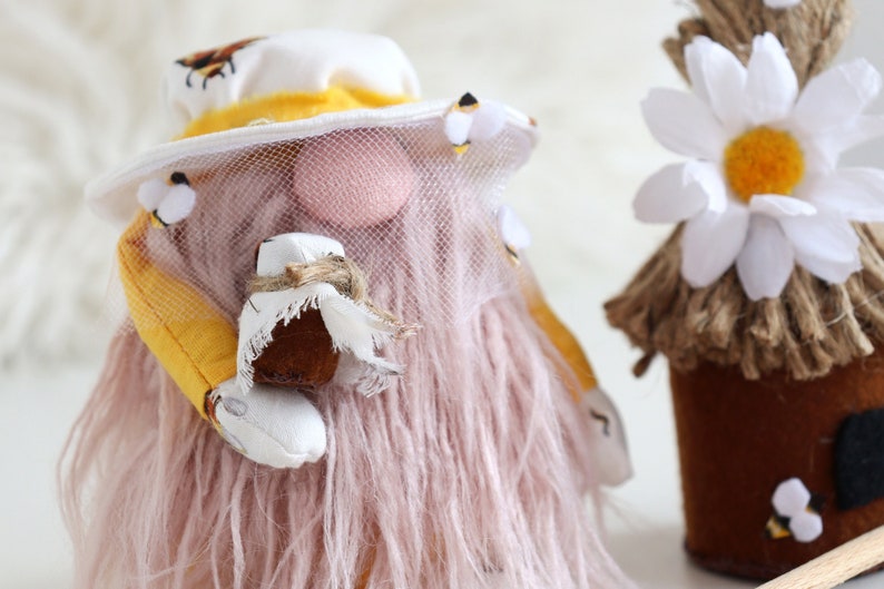 Beekeeper Gnome Bee Gnome Honey Bee Gnome Spring Gnome - Etsy