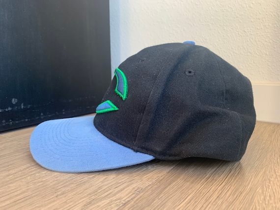 Vintage Timberwolves Circle Logo Clasp Strapback Hat - Gem