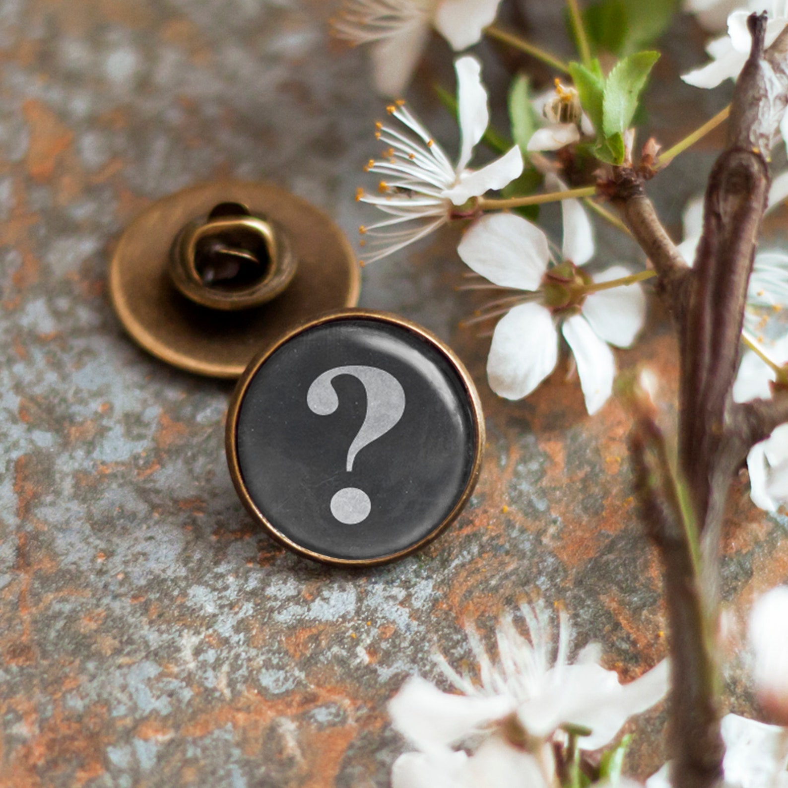 Exclamation Point and Question Mark Pins, 20 Mm, Typewriter Button ...