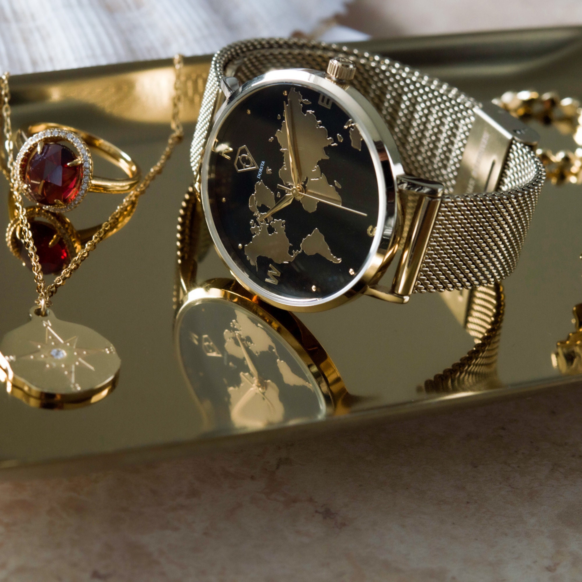 Gold World Map Watch,stylish World Map Dial,statement Watch,unique ...