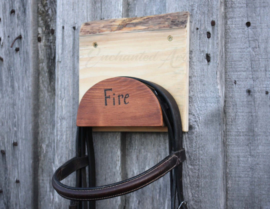 Single Bridle Rack - Hanger for Horse Head Gear - Halter Bridle Holder ...