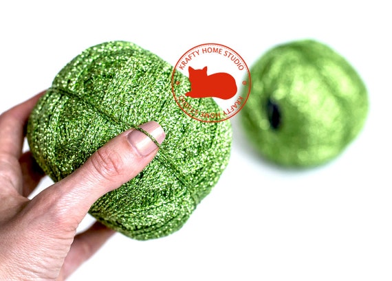 Green glitter yarn metallic yarn thread with shimmer soft | Etsy