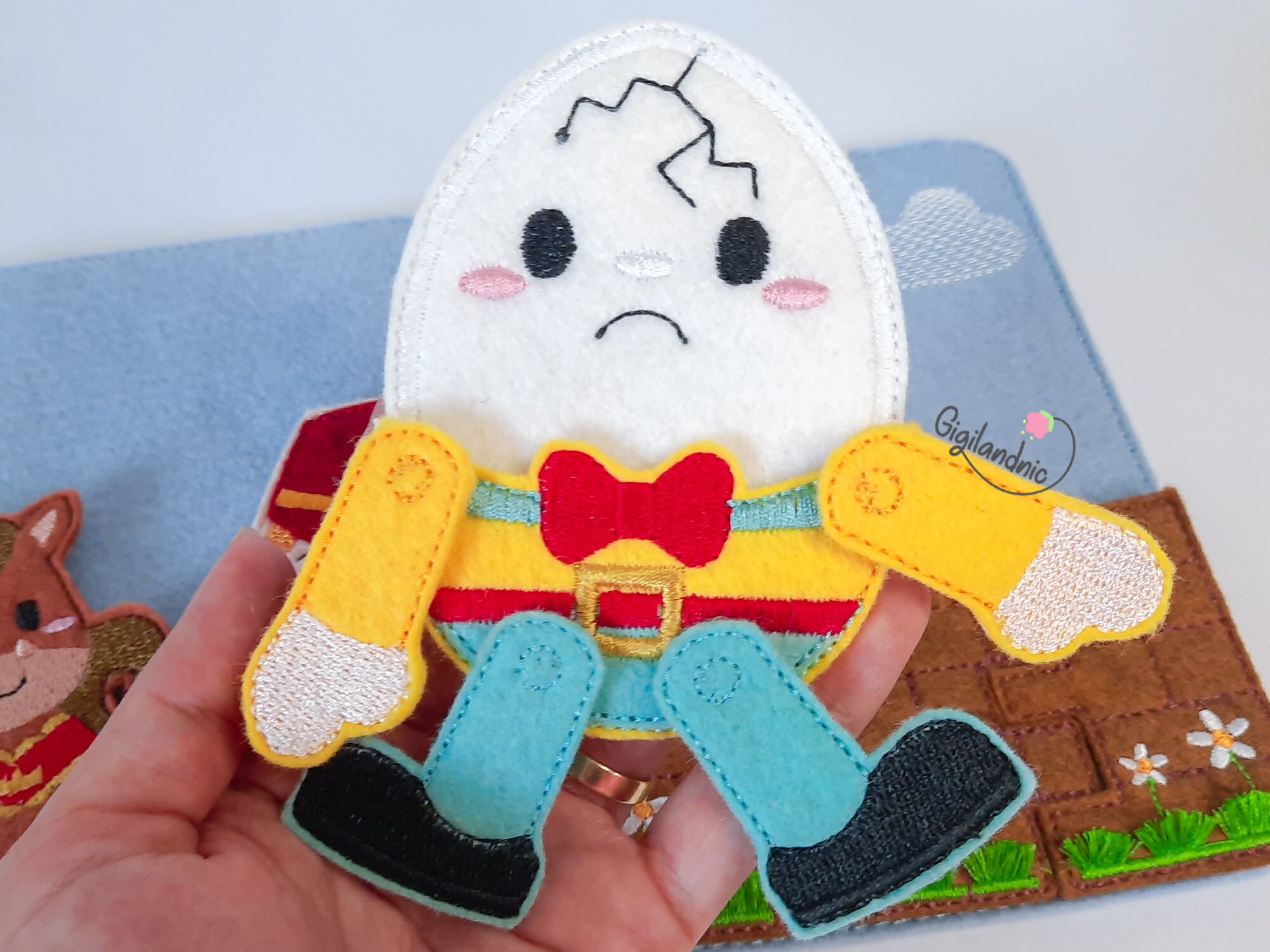 Humpty Dumpty Quiet Book - in the Hoop Machine Embroidery Design. ITH ...