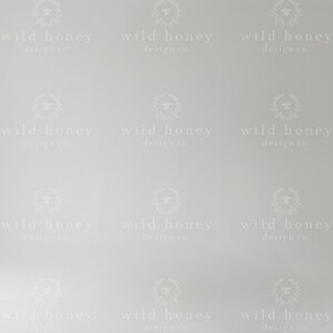 Plain White Studio Digital Backdrop: Maternity Portrait Photography ...