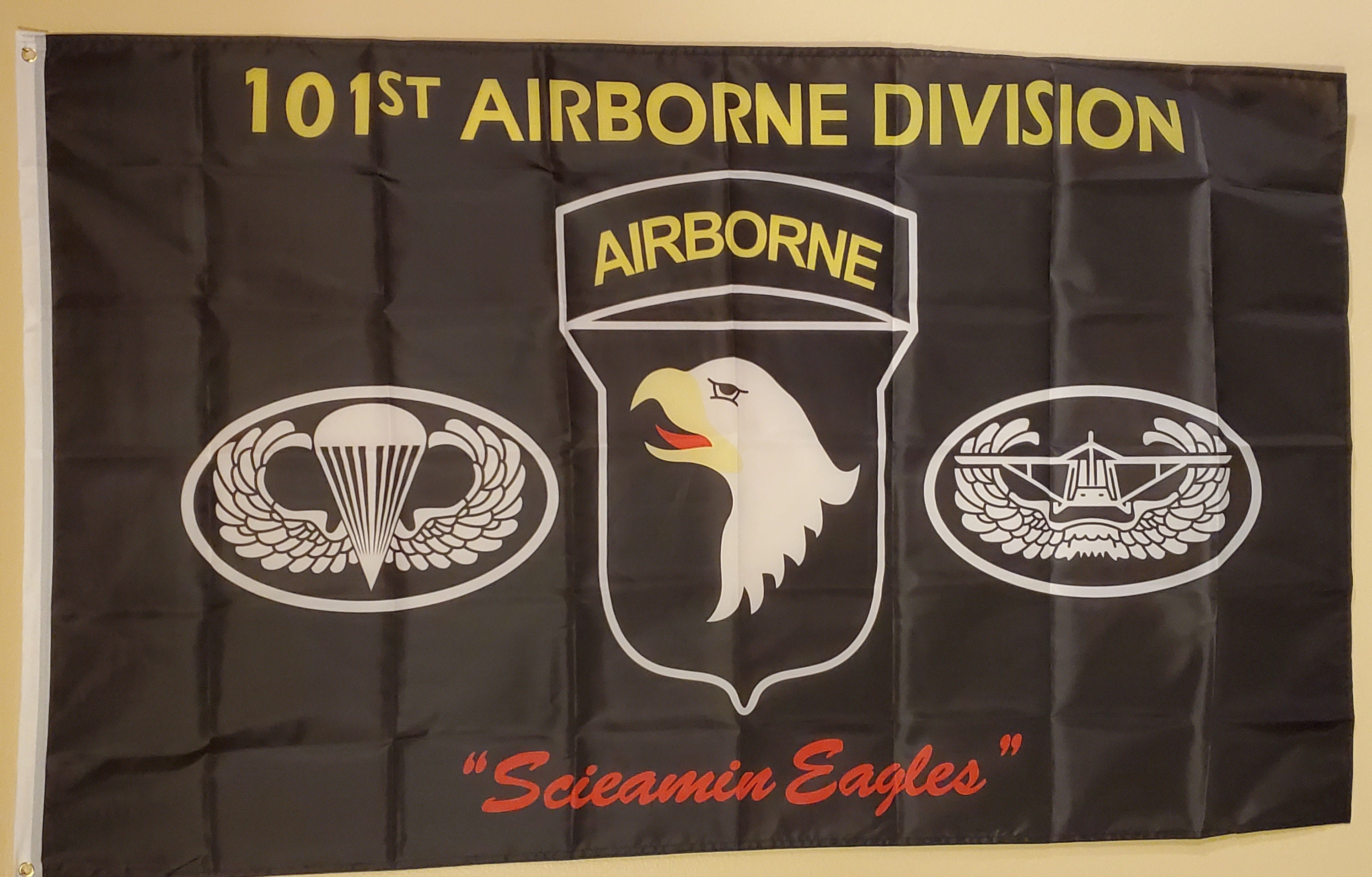 101st Airborne Division screaming Eagles Flag/banner 235 - Etsy