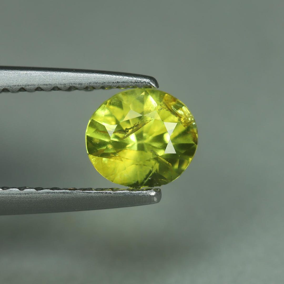 0.66 Cts_ravishing !! Best Color_100 % Natural Unheated Chrysoberyl ...