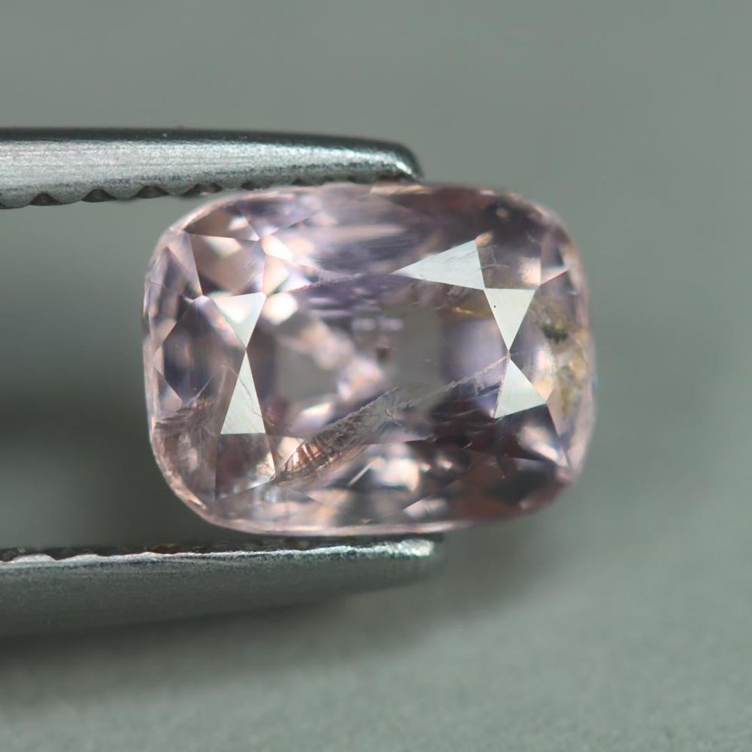 1.50 Cts_unique Collection_100 % Natural Unheated Burmesh Pink Spinel ...