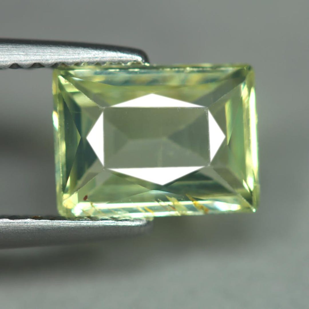 1.70 Cts_ravishing !! Best Color_100 % Natural Unheated Chrysoberyl ...