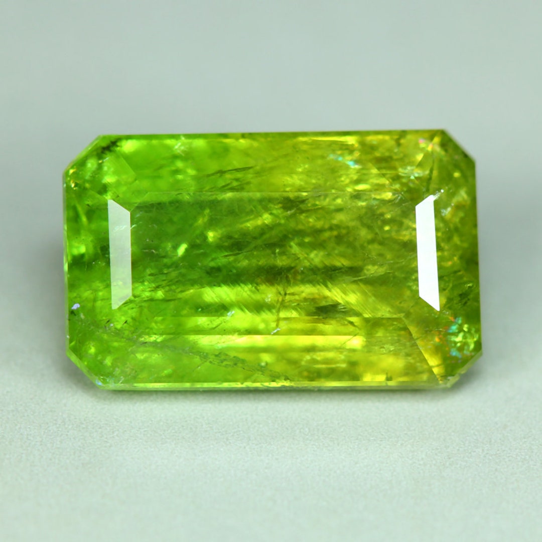 5.42 Cts_antique Rare_100 % Natural Bi-color Andradite Green - Etsy