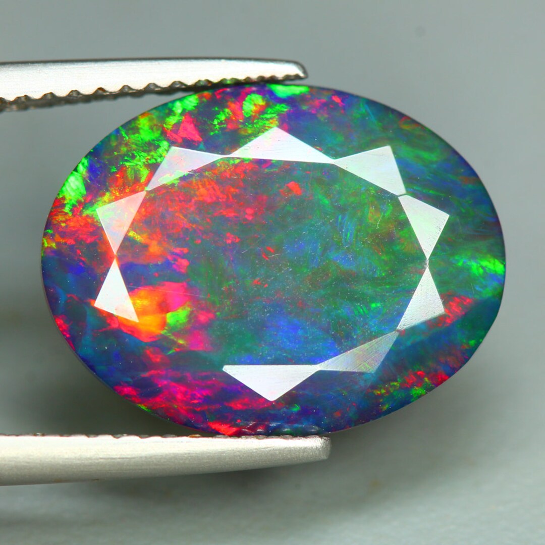 5.30 Cts_eye-catching Muti-color Pattern 100% Natural Welo Black Opal ...