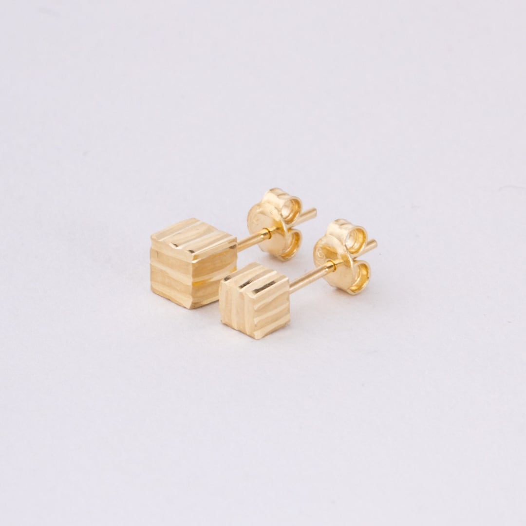 Tiny Cube Studs 14K Solid Gold, Dainty Square Stud Earrings, 4 5 Mm Cubes, Minimalist Earrings ...