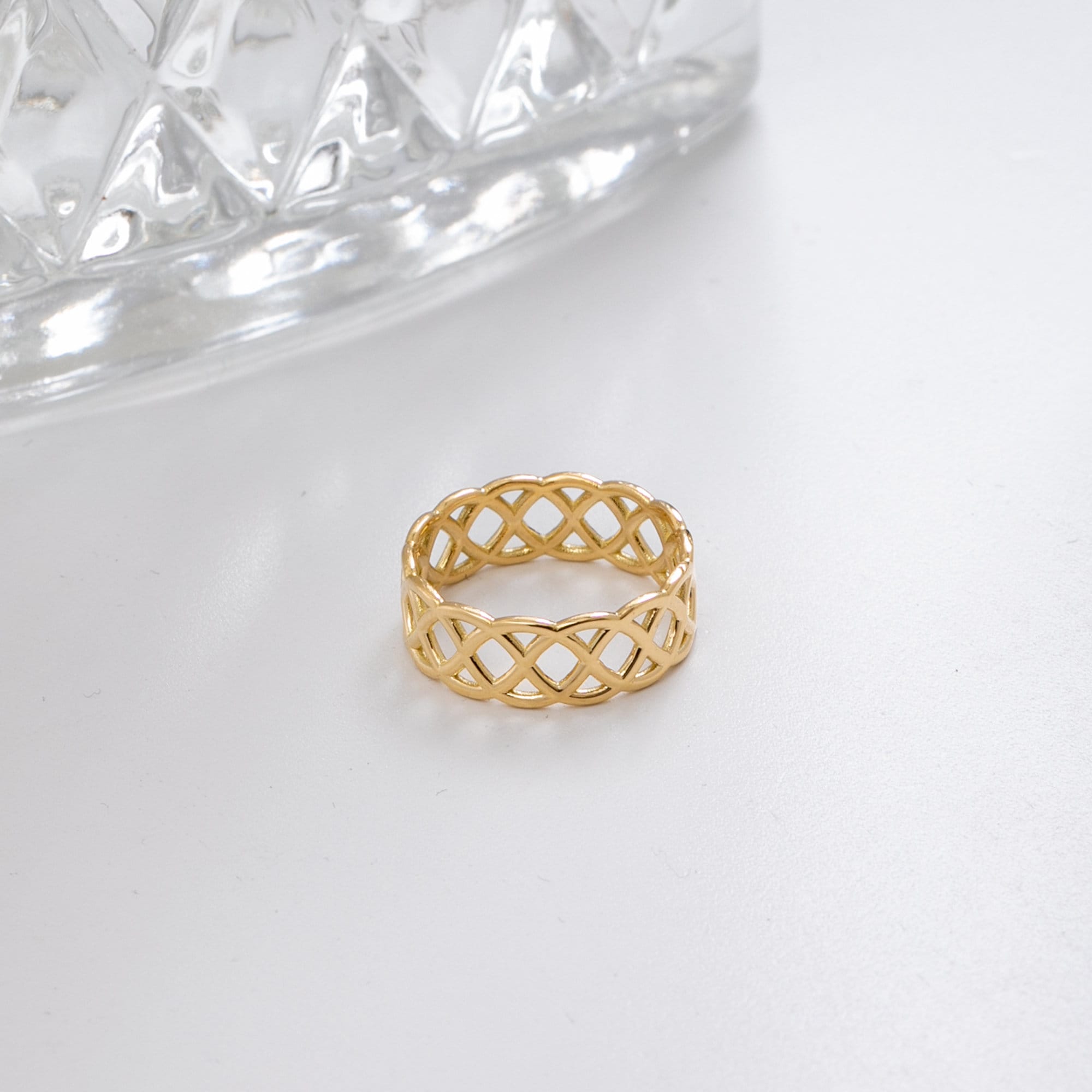 Celtic Eternity Knot Ring 14K 18K Solid Gold 4 Mm or 6 Mm - Etsy