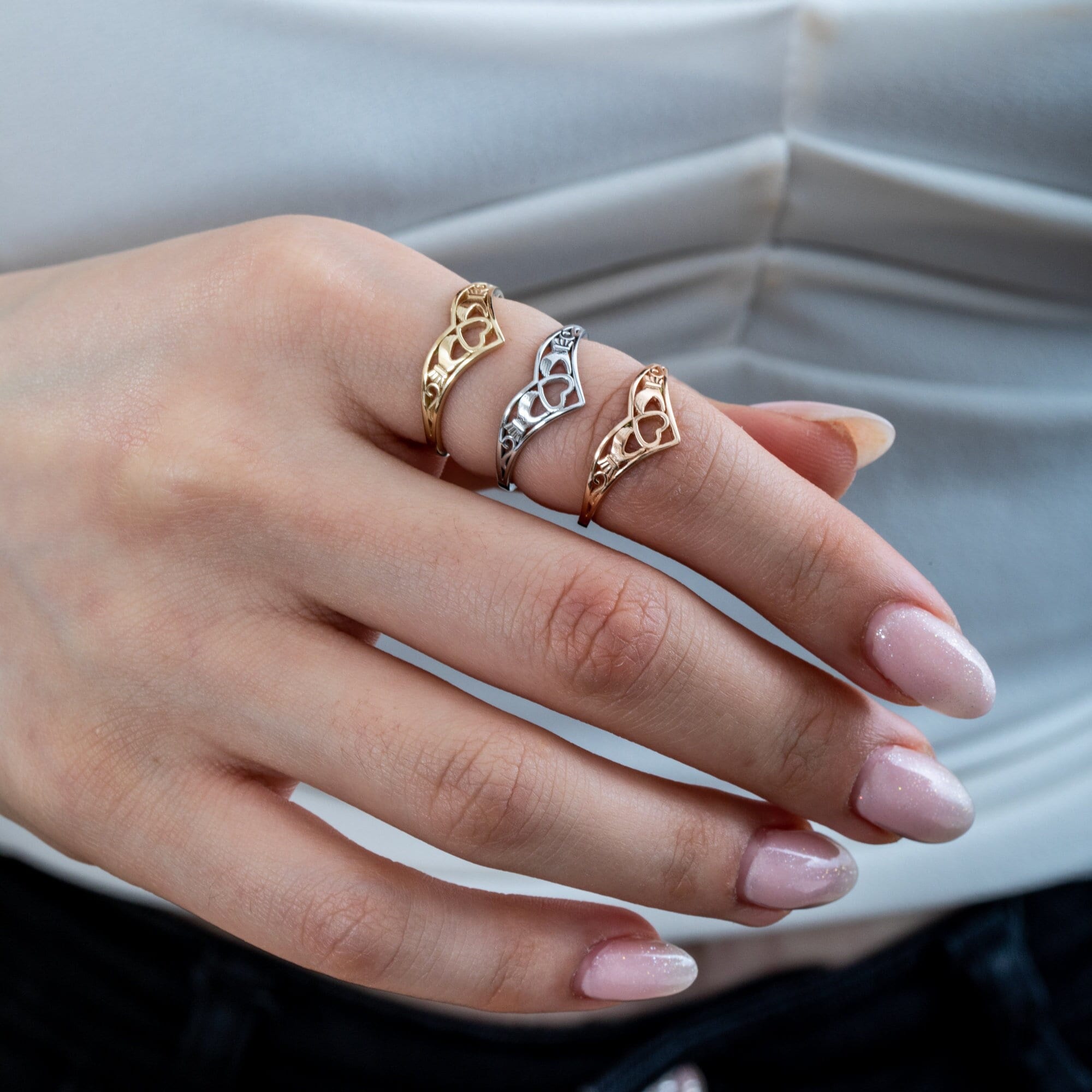 14k 18k Real Solid Gold Celtic Claddagh Ring, Chevron Filigree Heart ...
