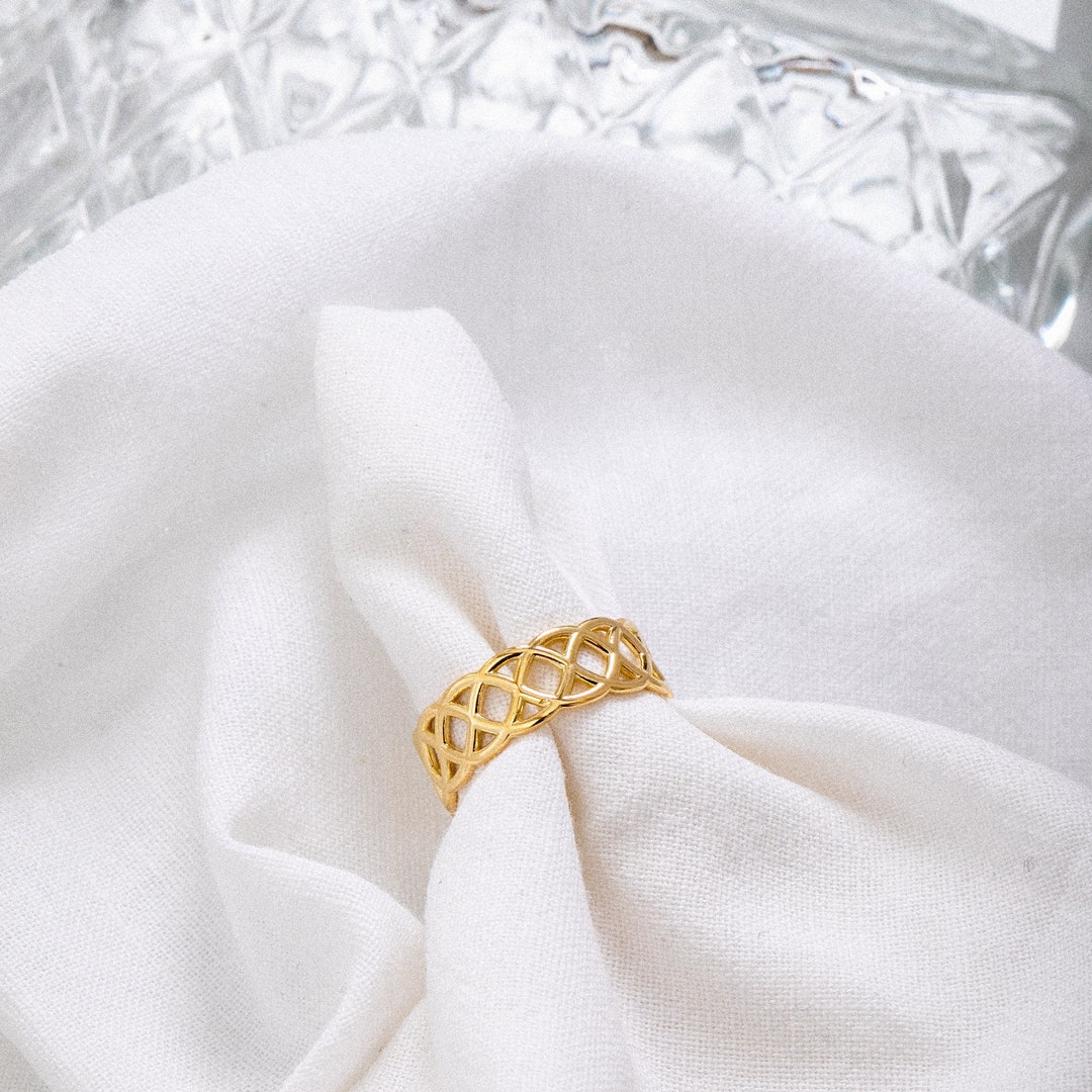 Solid 10k 14k 18k Gold Celtic Band, Endless Knot Eternity Ring ...