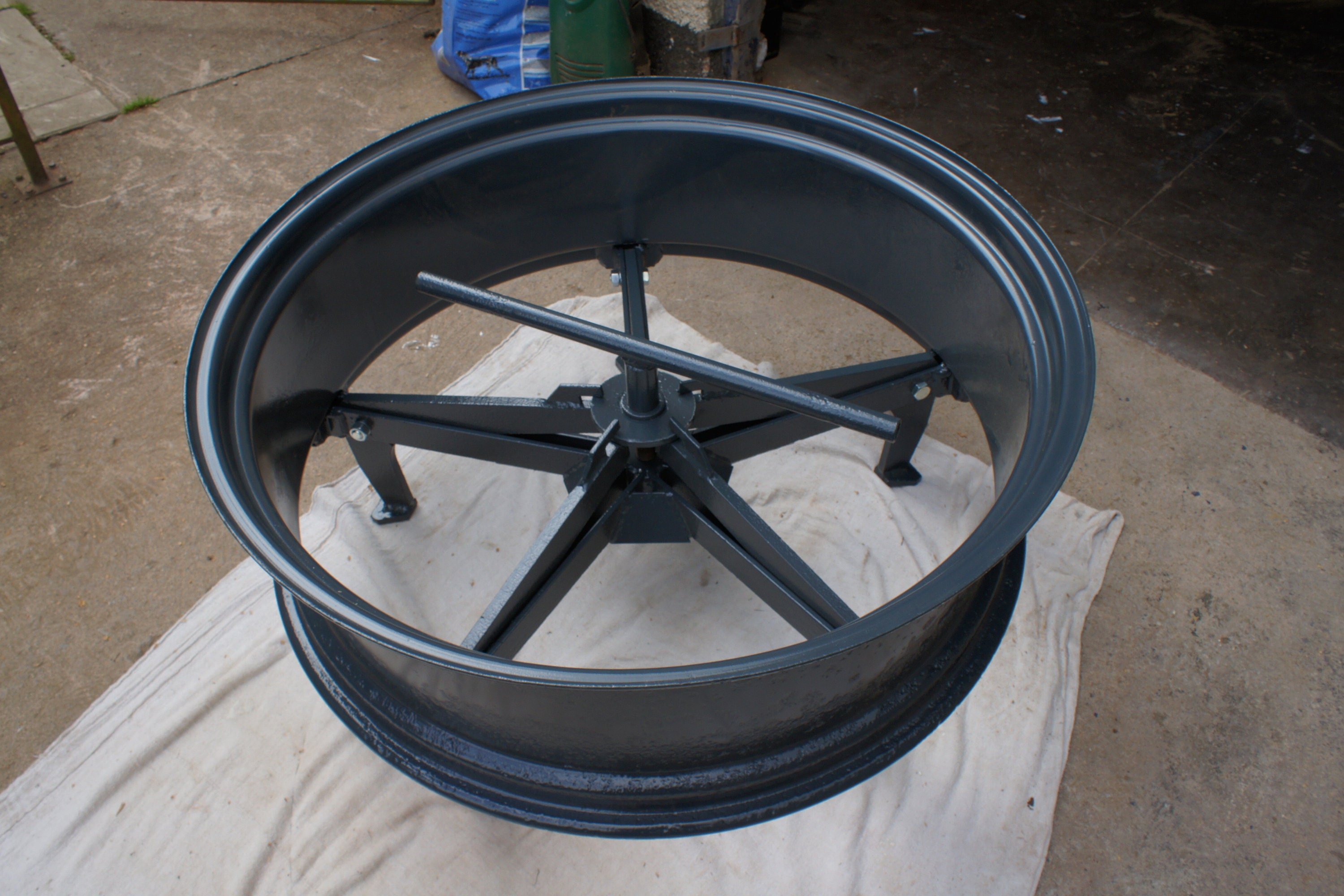Agrictural Themed Coffee Table Bespoke ,made From a Old Tractor Wheel ...